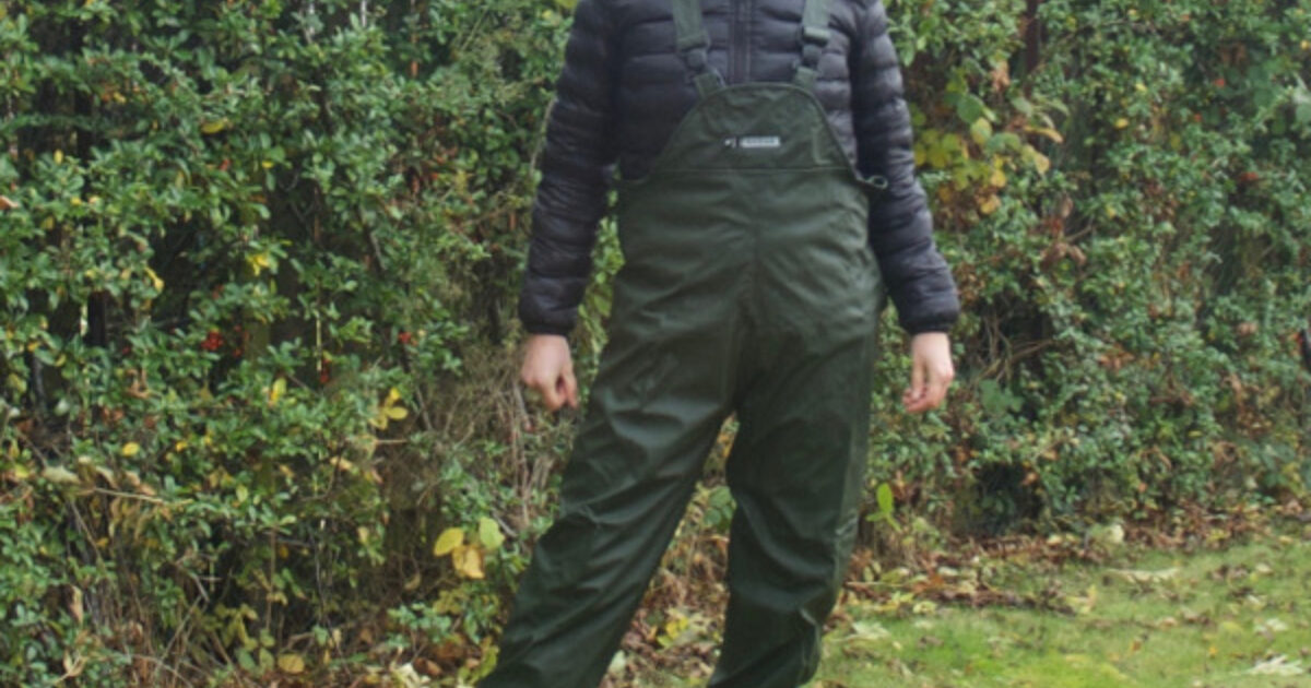 Adult | Clothing & Footwear | Muddy Faces