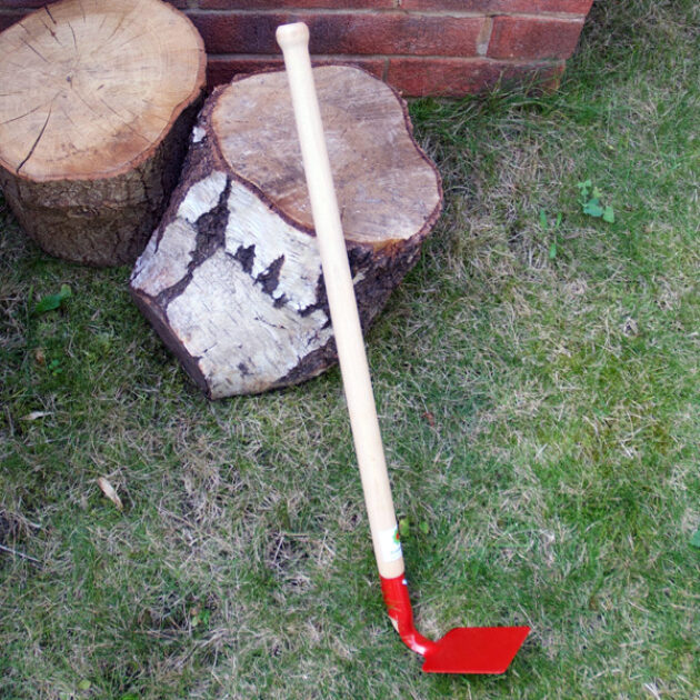 Hoe - Metal Premium | Muddy Faces