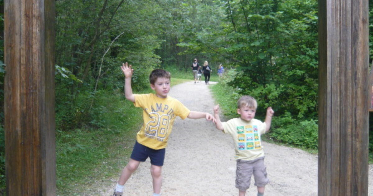 Storytelling | Creative Play | Muddy Faces