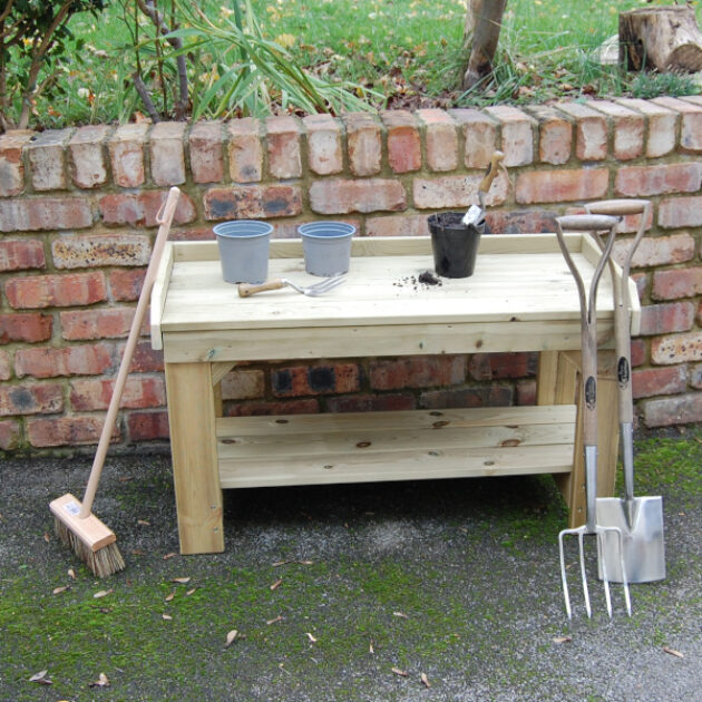 Messy Play Bench | Muddy Faces