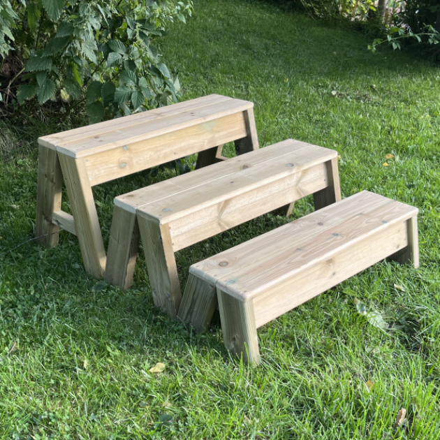 Outdoor Bench | Muddy Faces