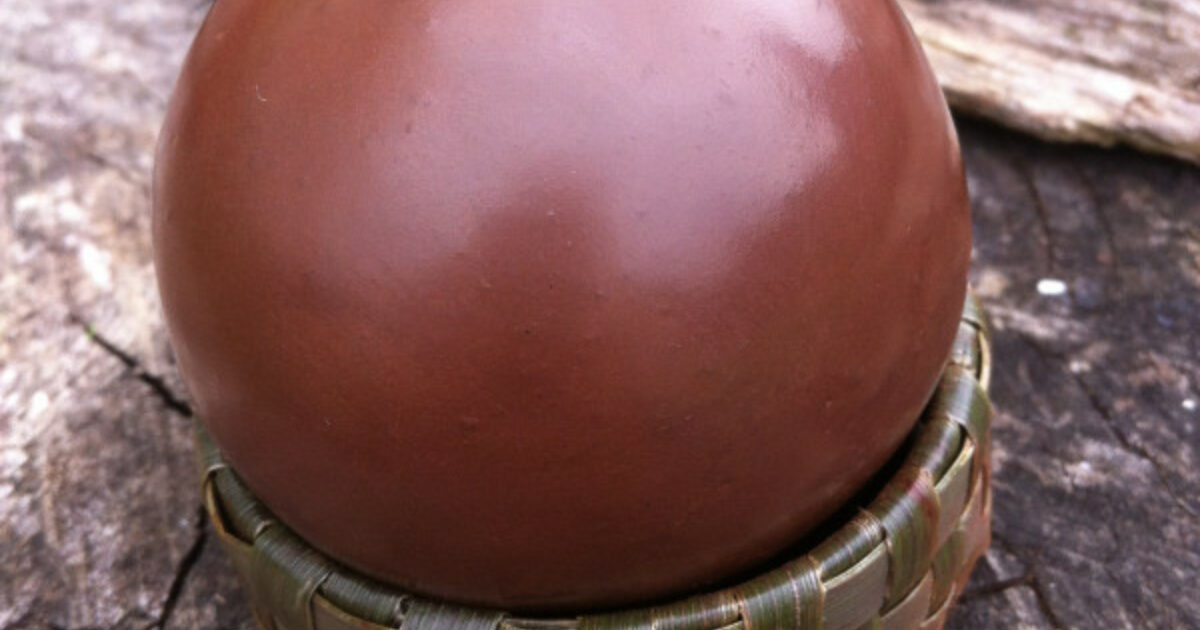 Shiny mud balls - Activities | Muddy Faces