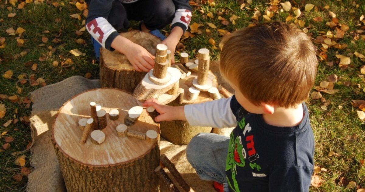 Creative Play | Muddy Faces