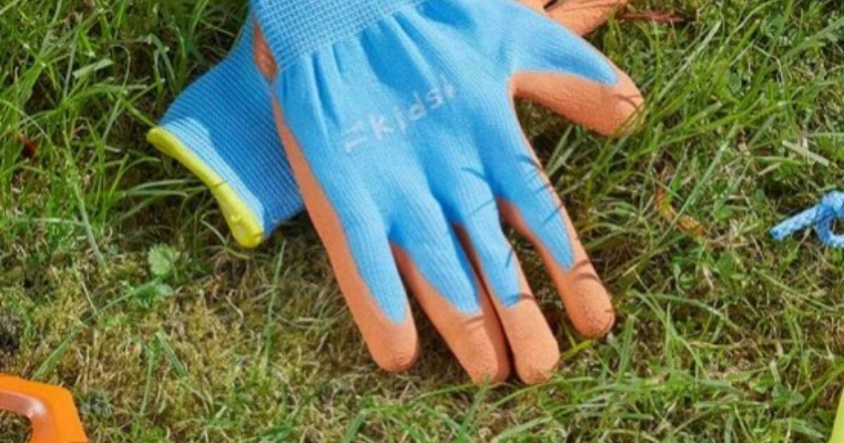 Junior Gloves | Gloves | Muddy Faces Junior Gloves | Gloves | Muddy Faces