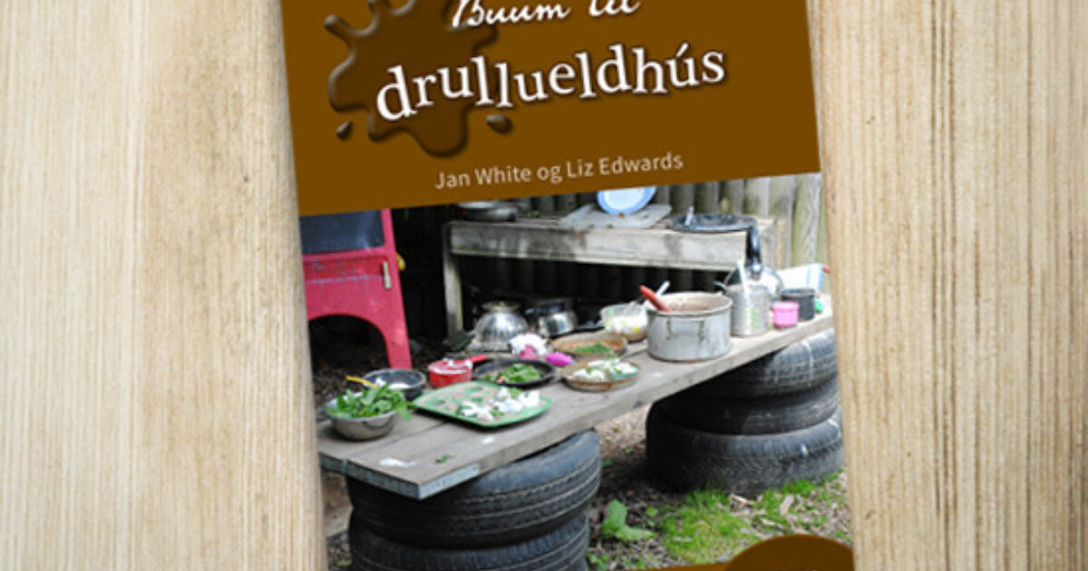 Icelandic translation | FREE Making A Mud Kitchen book | Muddy Faces