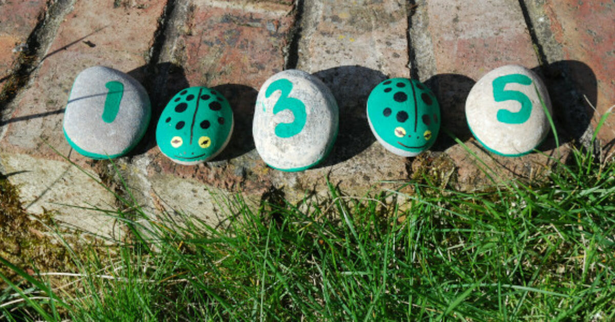 INSPIRATIONS - outdoor maths - Activities | Muddy Faces