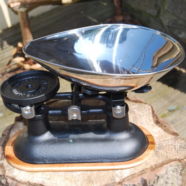 Balance Scales | Muddy Faces