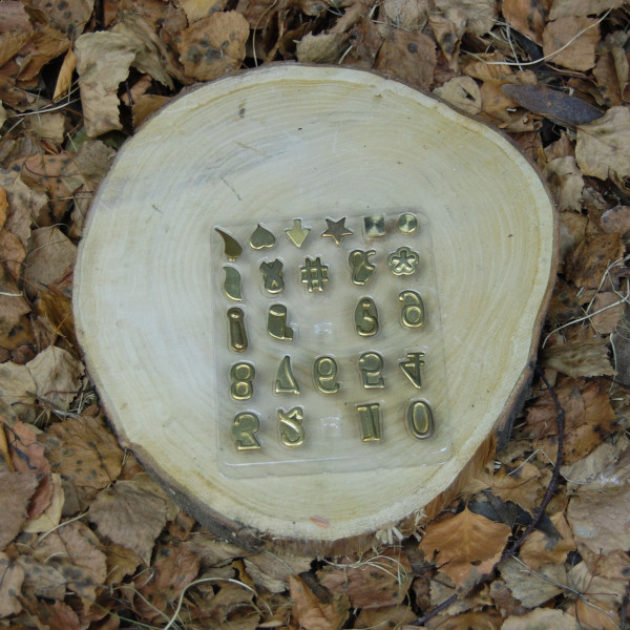 Number/Symbol Stamping Tips for the Pyromaster Pen | Muddy Faces