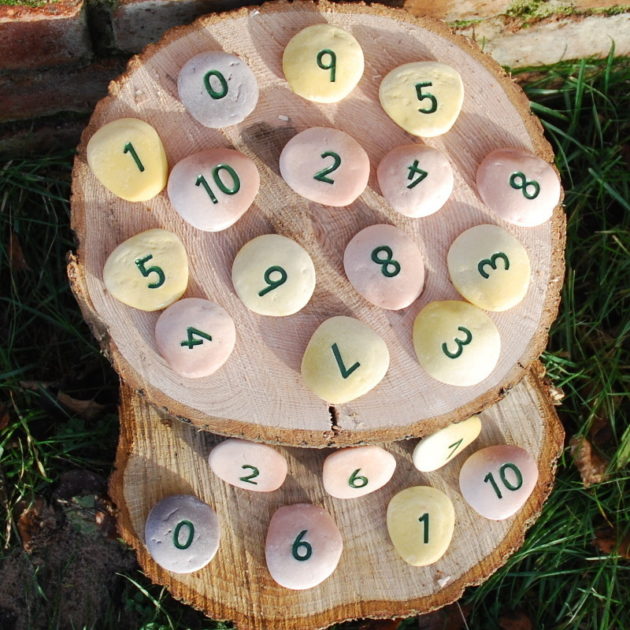 Pebbles - 0-10 | Muddy Faces