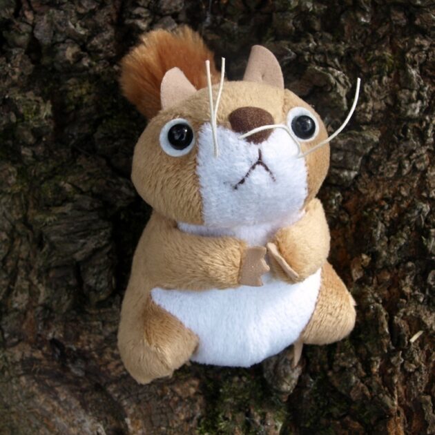 Red Squirrel Finger Puppet | Muddy Faces