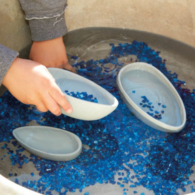 Rustic Pourers | Muddy Faces