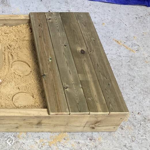 Outdoor Wooden Sandpit 80 x 120cm | Muddy Faces