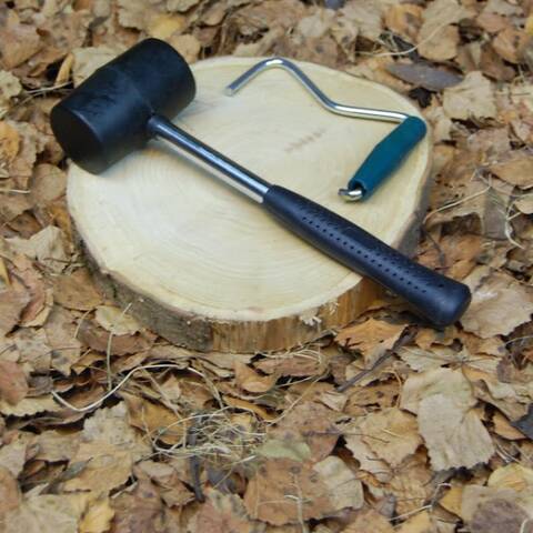 Loose Parts & Den Building | Muddy Faces